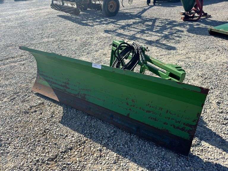 HLA 200 7' HYDRAULIC ANGLE SNOW BLADE - Shackelton Auctions Inc.