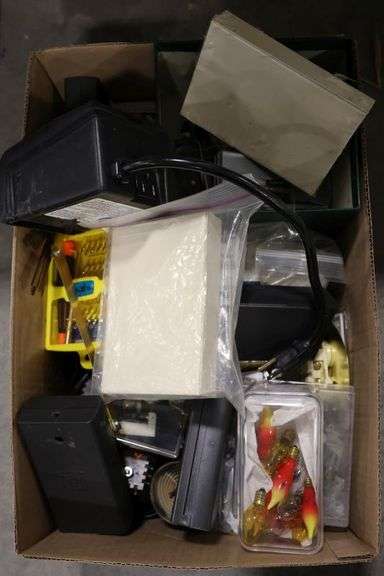 BOX OF ELECTRICAL PARTS & PIECES - Shackelton Auctions Inc.