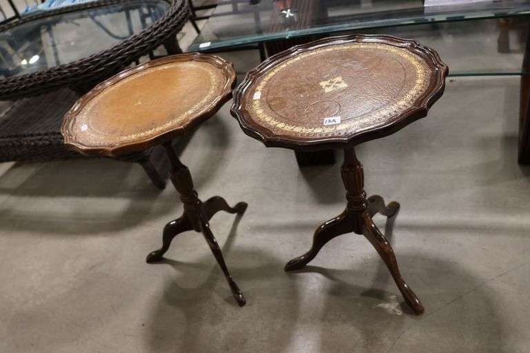 2 PEDESTAL PIE CRUST SIDE TABLES - Shackelton Auctions Inc.