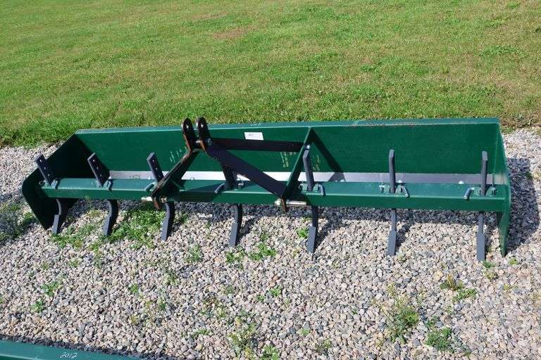 UNUSED 8' 3PTH BOX BLADE WITH SCARIFIER TEETH - Shackelton Auctions Inc.