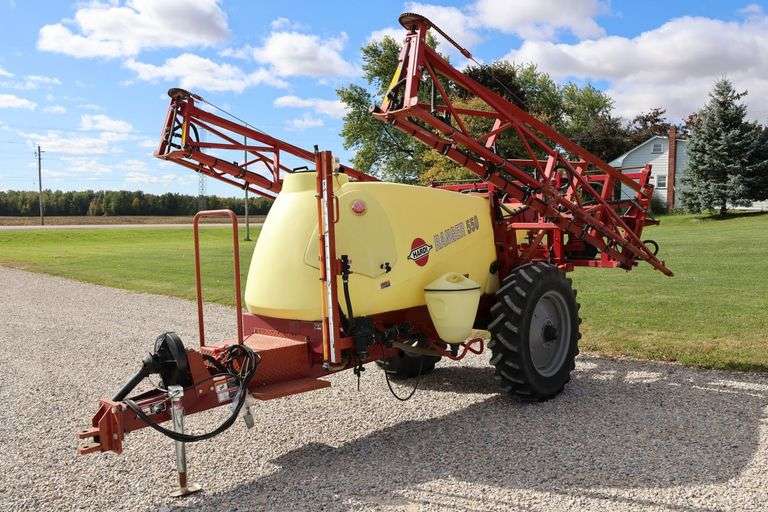 HARDI RANGER 550 SPRAYER - Shackelton Auctions Inc.