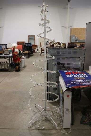 SYLVANIA SPIRAL LIGHTED TREE - Shackelton Auctions Inc.