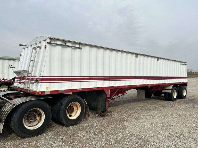 1995 DOEPKER 40' HOPPER BOTTOM GRAIN TRAILER - Shackelton Auctions Inc.