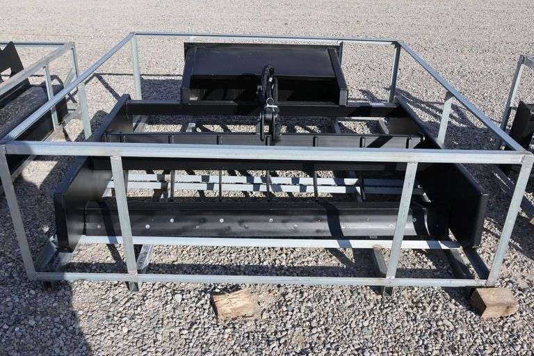 SKIDSTEER BOX GRADER - Shackelton Auctions Inc.