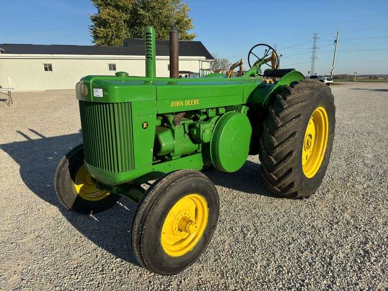 JOHN DEERE 'R' DIESEL TRACTOR - Shackelton Auctions Inc.