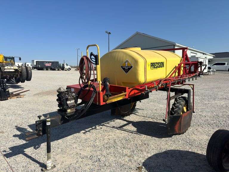 PRECISION 500 GALLON GINSENG SPRAYER - Shackelton Auctions Inc.