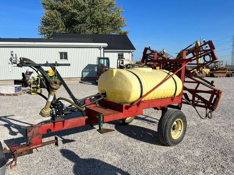WEST JOVAN 300 GALLON 40' SINGLE AXLE SPRAYER - Shackelton Auctions Inc.