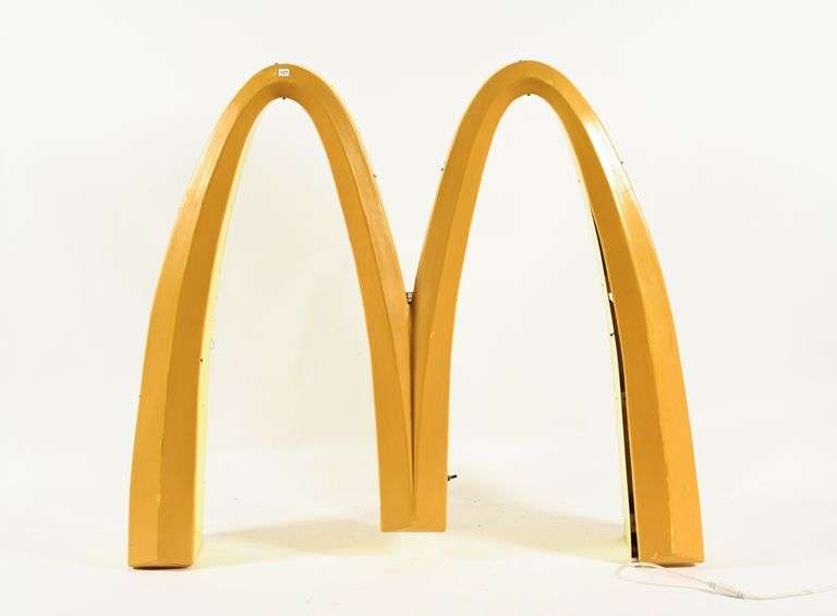 MCDONALD'S LIGHTED PLASTIC ARCH SIGN - Shackelton Auctions Inc.