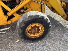 MASSEY FERGUSON 50E 4WD LOADER TRACTOR - Shackelton Auctions Inc.