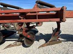 OVERUM C498UL 4F SEMI MOUNT PLOW - Shackelton Auctions Inc.