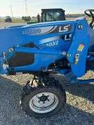 2016 LS XG3032 COMPACT TRACTOR & LOADER - Shackelton Auctions Inc.