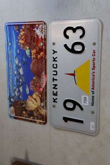 TWO LICENSE PLATES - Shackelton Auctions Inc.