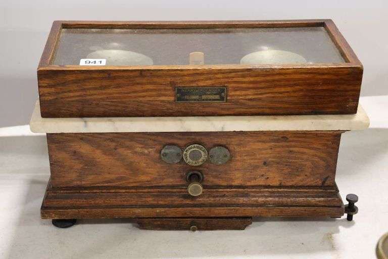 HENRY THOENMER APOTHECARY SCALE - Shackelton Auctions Inc.