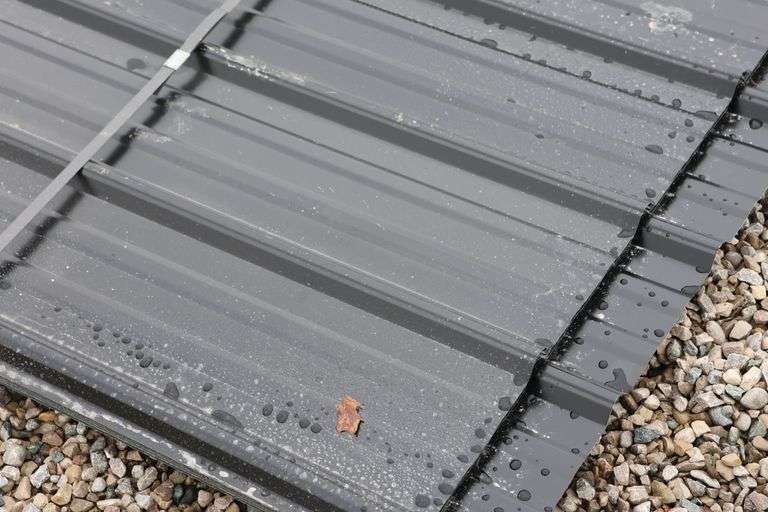 22 SHEETS OF TUFF-RIB 36" METAL (BLACK) - Shackelton Auctions Inc.