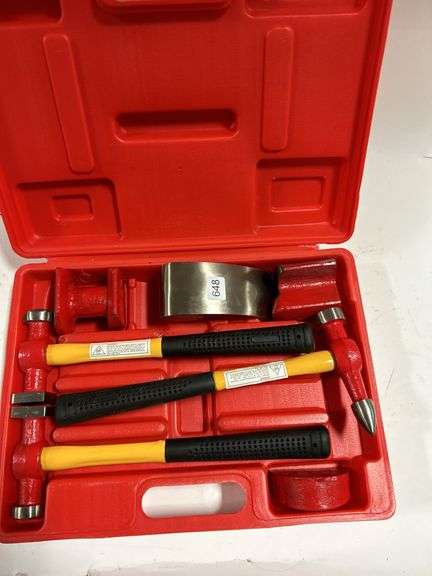 BODY TOOL SET AND CASE - Shackelton Auctions Inc.
