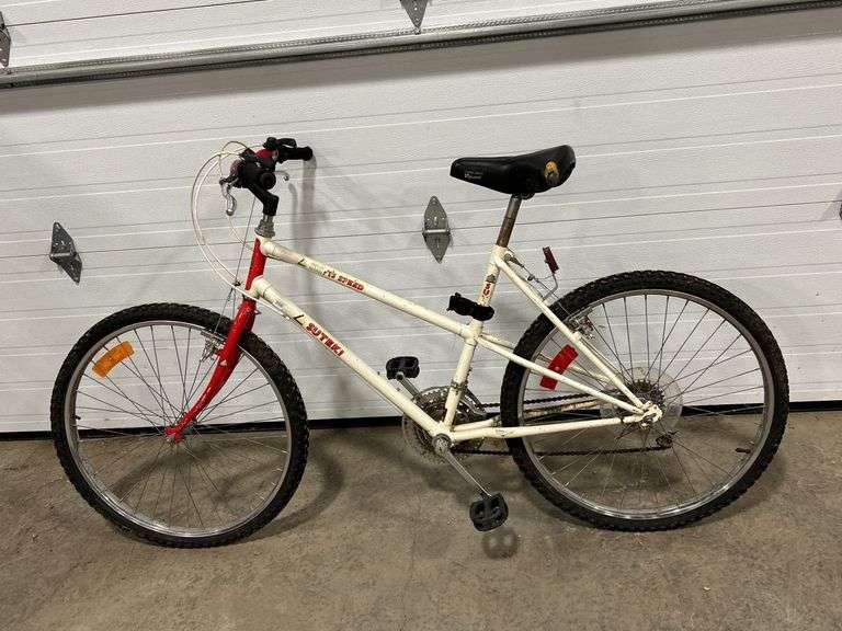 SUTEKI 15 SPEED BICYCLE - Shackelton Auctions Inc.