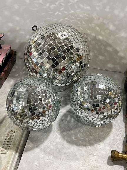 3 DISCO BALLS - Shackelton Auctions Inc.