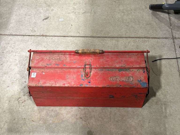 GEDORE METAL TOOLBOX - Shackelton Auctions Inc.