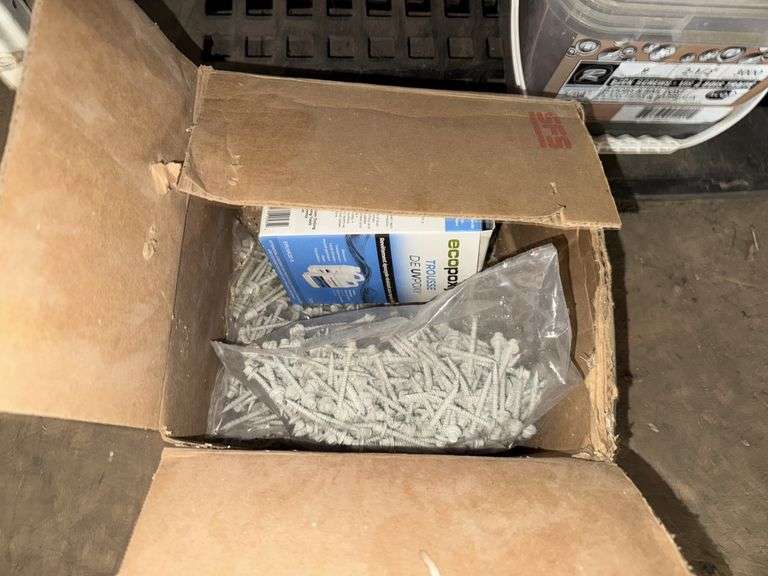 ASSORTED HARDWARE - Shackelton Auctions Inc.