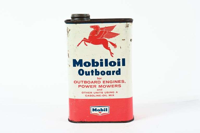 MOBILOIL OUTBOARD MOTOR OIL U.S. QT CAN - Shackelton Auctions Inc.