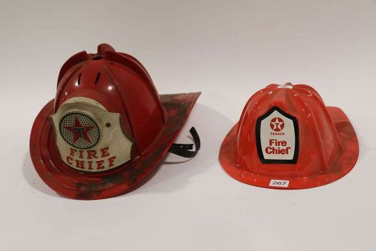 TEXACO FIRE CHIEF HELMETS - Shackelton Auctions Inc.