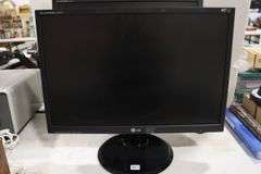 2 LG FLATRON COMPUTER MONITORS - Shackelton Auctions Inc.