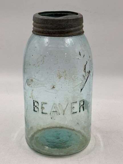 WHITTLED BLUE BEAVER 1/2 GALLON FRUIT JAR - Shackelton Auctions Inc.