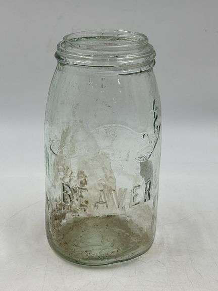 WHITTLED LIGHT GREEN BEAVER QT FRUIT JAR - Shackelton Auctions Inc.
