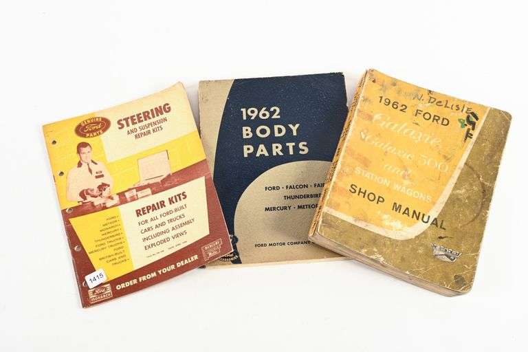 GROUP OF FORD REPAIR MANUALS - Shackelton Auctions Inc.