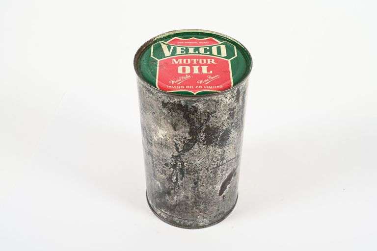 IRVING VELCO MOTOR OIL IMP QT CAN - Shackelton Auctions Inc.