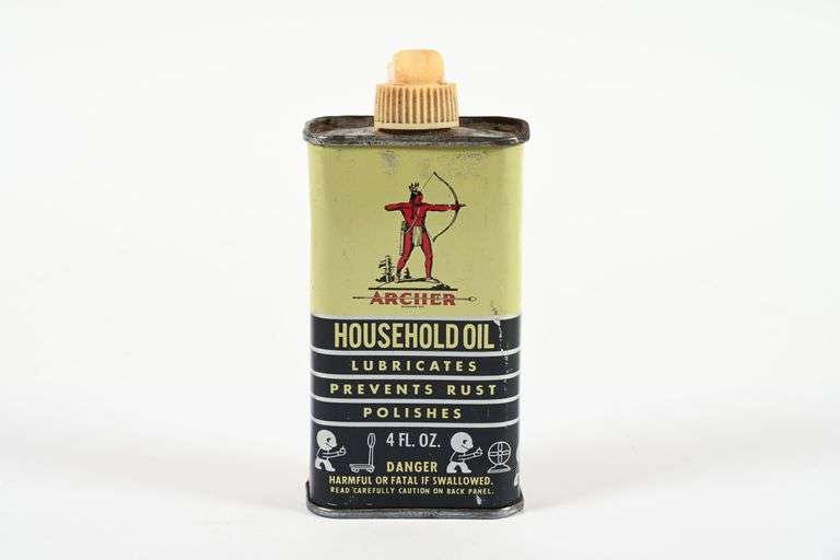 ARCHER HOUSEHOLD OIL 4 OZ OILER - Shackelton Auctions Inc.