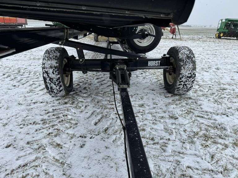 HORST 45' AWS HEADER CART - Shackelton Auctions Inc.