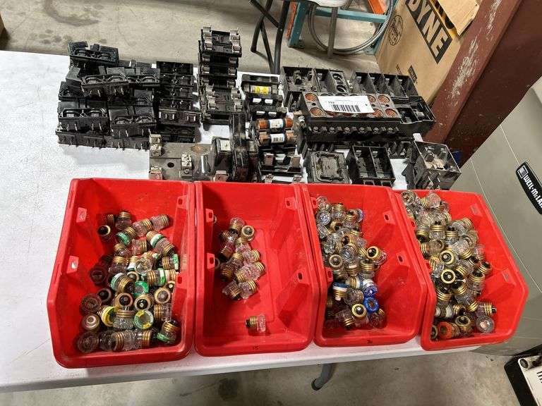 FUSE PANEL PARTS-BINS NOT INCLUDED - Shackelton Auctions Inc.