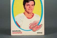 1971 O-PEE-CHEE MARCEL DIONNE ROOKIE CARD - Shackelton Auctions Inc.
