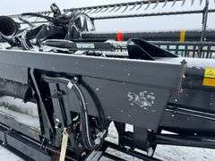 2018 MACDON FD 145 45’ DRAPER HEAD - Shackelton Auctions Inc.