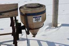 SPRAYER TABLE - Shackelton Auctions Inc.