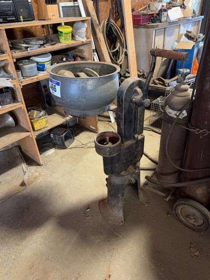 RENFREW CREAM SEPARATOR - Shackelton Auctions Inc.