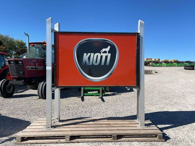 KIOTI DOUBLE SIDED 4'X8' LIGHTED PLASTIC SIGN WITH FRAME AND STAND ...