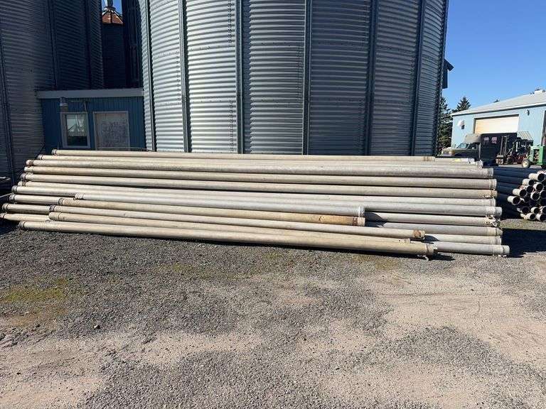 72 - 3"X30' WADE RAIN PIPE - Shackelton Auctions Inc.