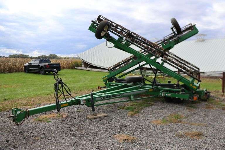 UNVERFERTH 1225 36' DOUBLE ROLLING HARROW - Shackelton Auctions Inc.