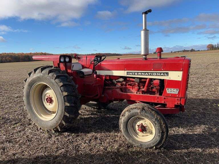 INTERNATIONAL 656 GAS TRACTOR - Shackelton Auctions Inc.