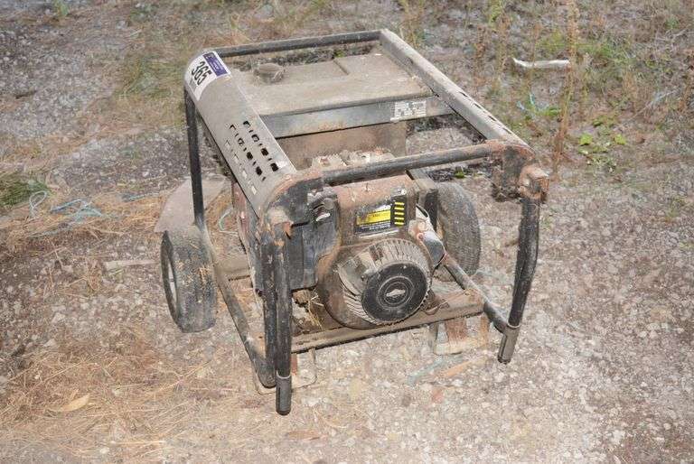 OLD HOMELITE 4400 GAS POWERED GENERATOR - Shackelton Auctions Inc.