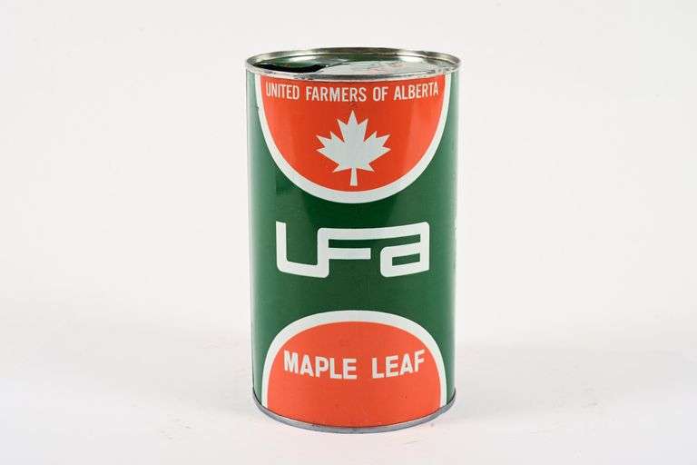 UFA MAPLE LEAF MOTOR OIL IMPERIAL QUART CAN - Shackelton Auctions Inc.