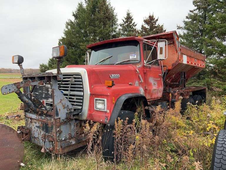 1987 FORD L8000 DIESEL T/A SANDER TRUCK WITH FRONT PLOW HARNESS ...