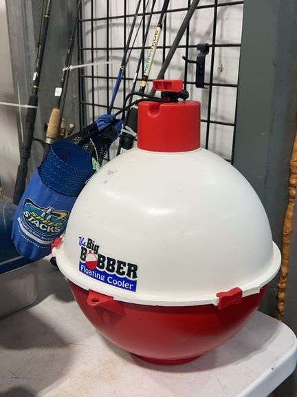 THE BIG BOBBER FLOATING COOLER AND CUPS - Shackelton Auctions Inc.