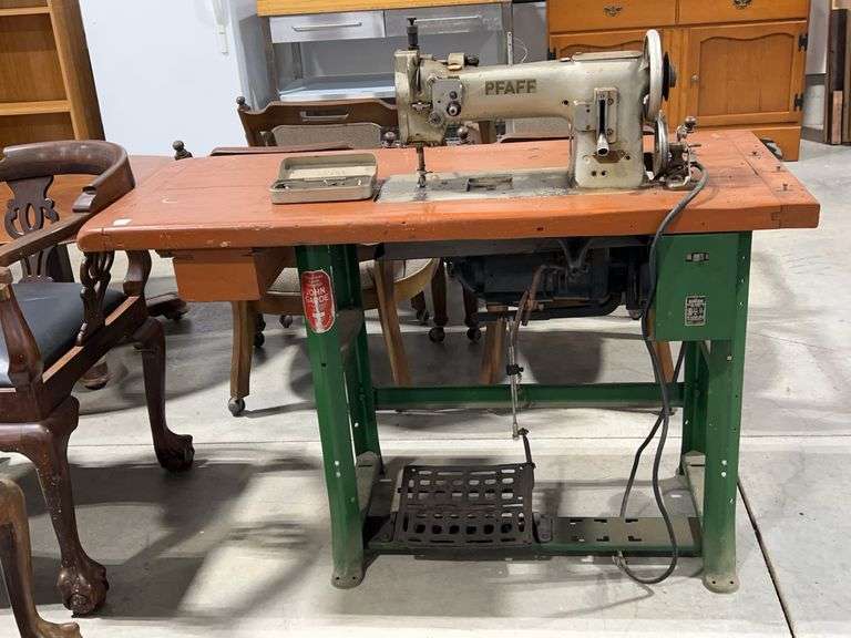 INDUSTRIAL PFAFF SEWING MACHINE WITH SINGER TABLE BASE - 48"X21"X30 ...