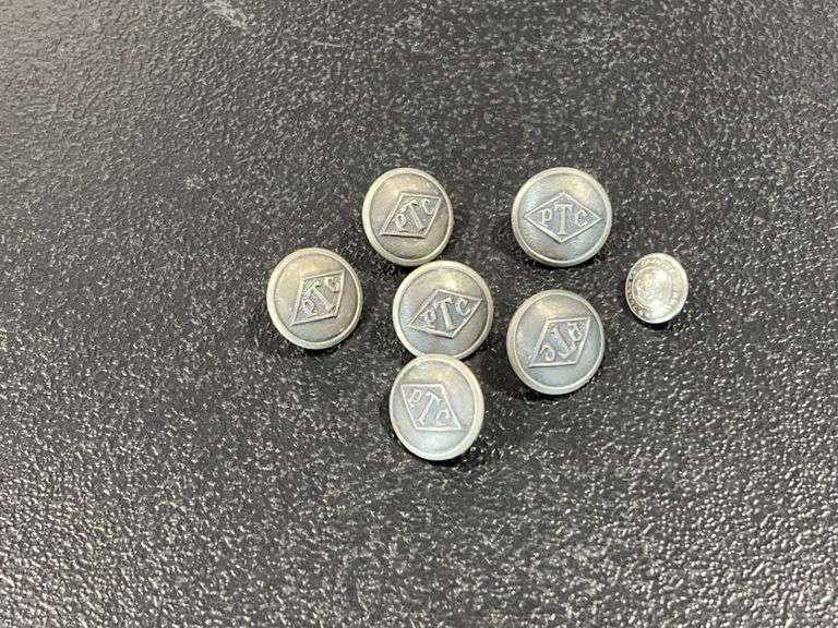 COLLECTION OF CANADIAN TRANSIT BUTTONS - Shackelton Auctions Inc.