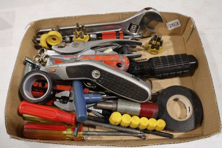 BOX OF TOOLS - Shackelton Auctions Inc.