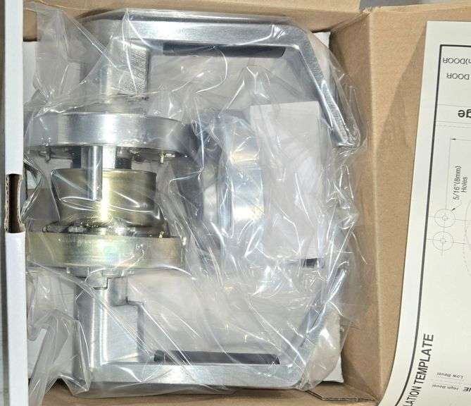 6-HALSCO LEVER LOCK PASSAGE SETS - Shackelton Auctions Inc.