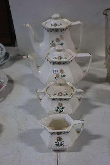 BRENDOM ADAMS TEA SET - Shackelton Auctions Inc.